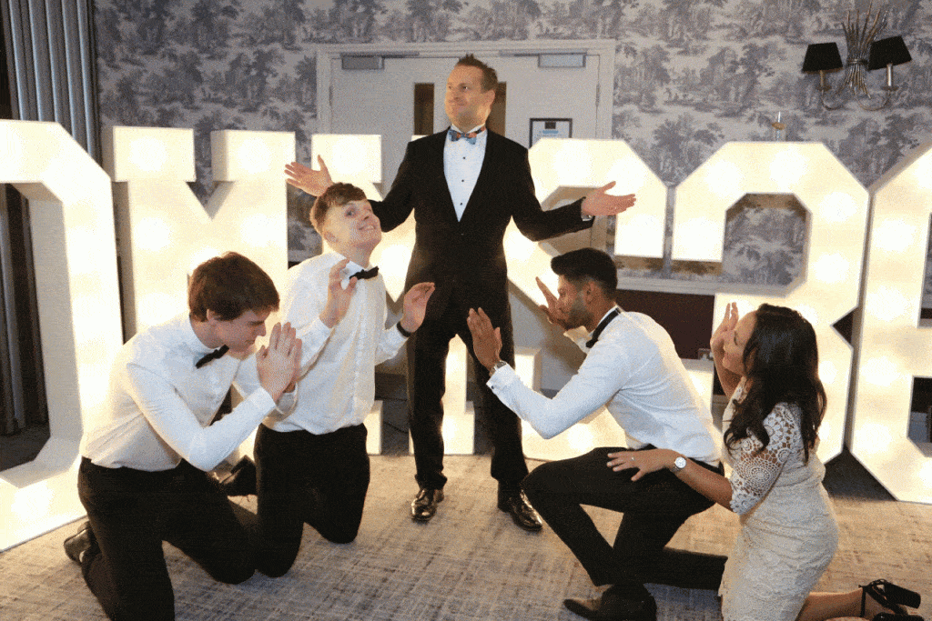 Roaming-gif-booth – Corporate Event Photography